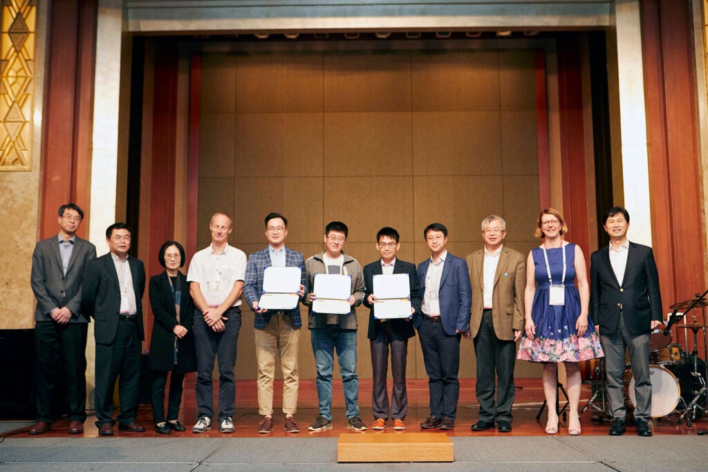 PhD student and collaborators win best student paper award at ACM MM 2018 - NUS Computing
