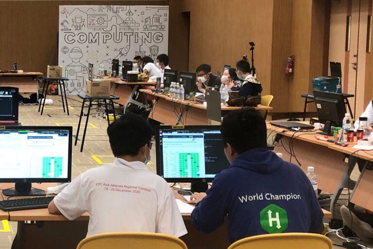 NUS Computing students dominate at ICPC Jakarta Regional Contest - NUS ...